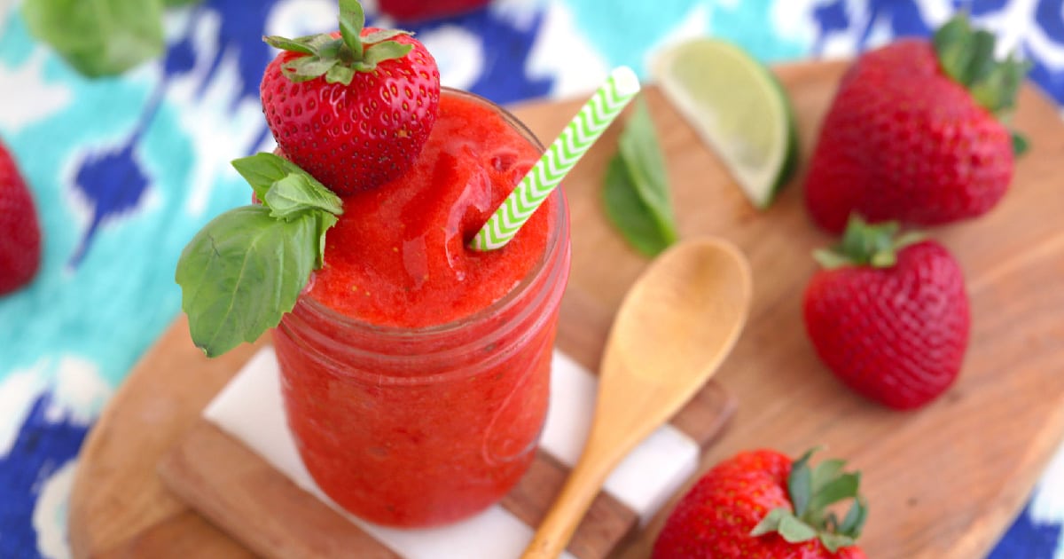 Strawberry Limeade Slushie | Healthy Strawberry Slushie Recipe - Mind ...