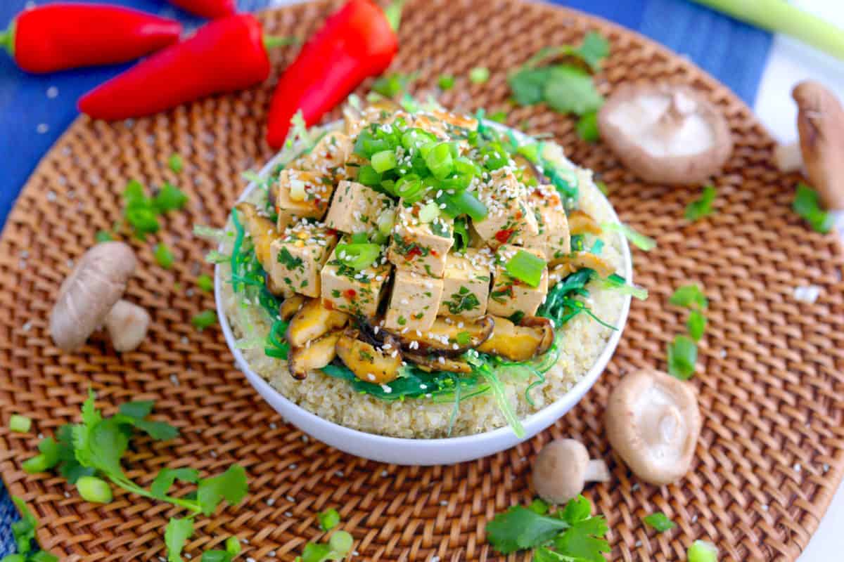 Rainbow Ahi Tuna Poke Bowl Recipe | DIY Poke Bowl - Mind Over Munch