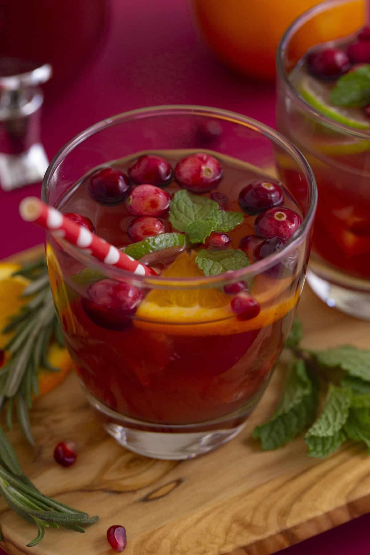 Sparkling Non Alcoholic Christmas Punch - Mind Over Munch