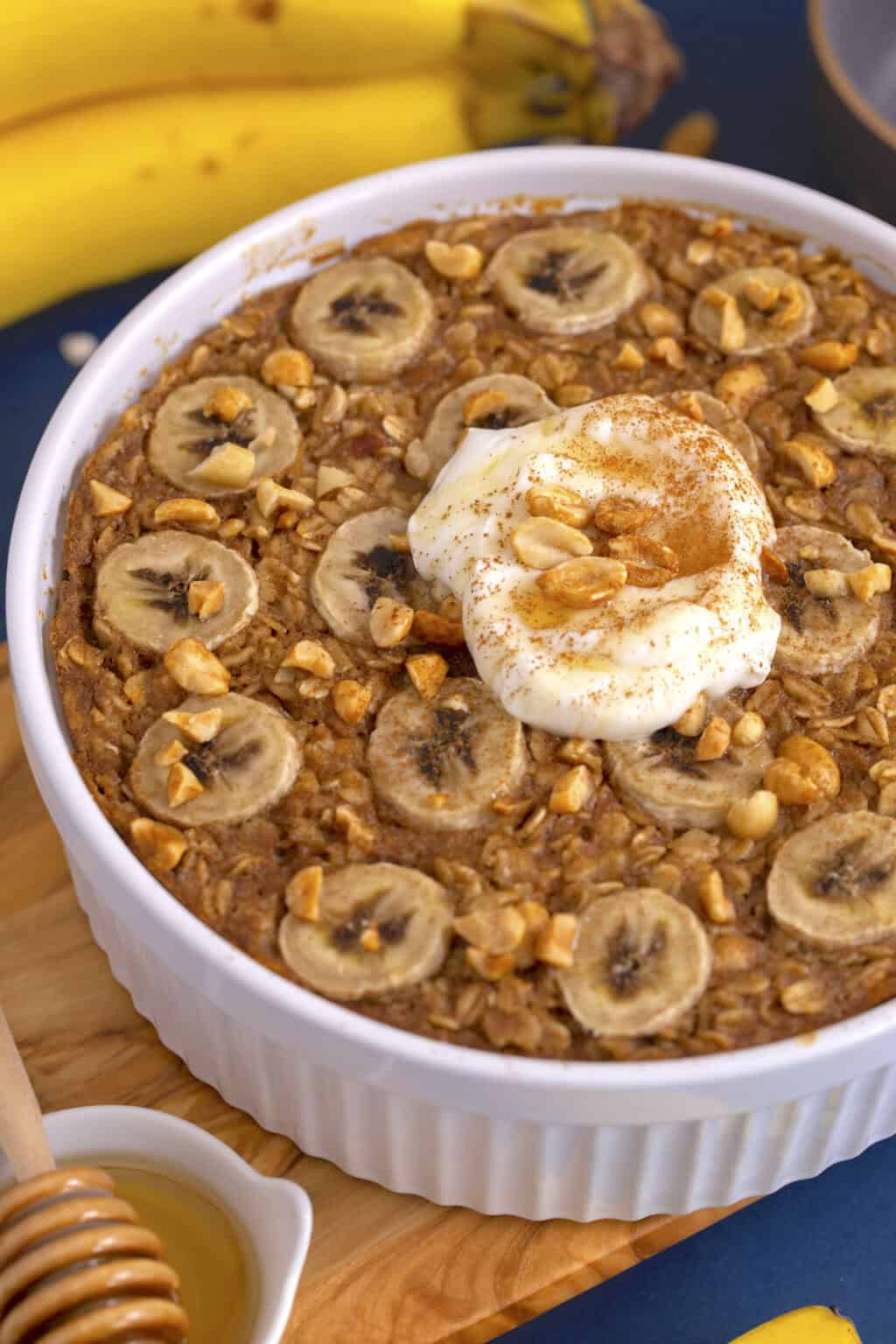 Peanut Butter Banana Baked Oatmeal - Mind Over Munch