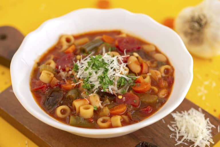 Quick & Easy Minestrone Soup - Mind Over Munch