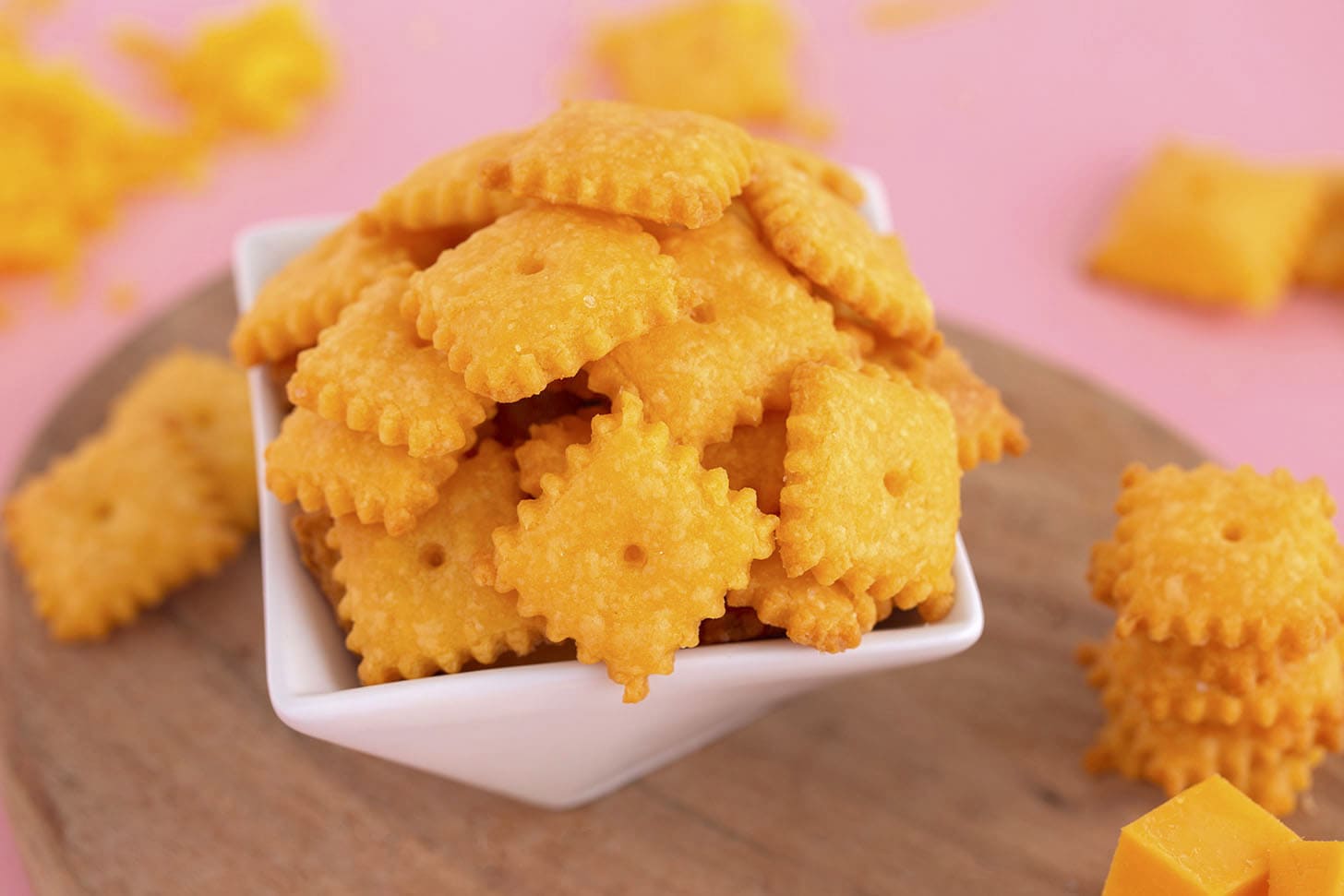 Gluten-Free Homemade Cheez-Its - Mind Over Munch