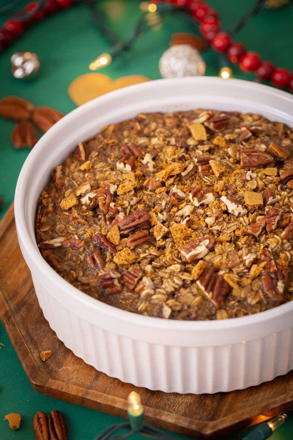 Gingerbread Oatmeal Bake – Cozy Holiday Breakfast Recipe - Mind Over Munch